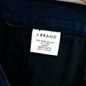 J Brand | Jeans | Nwt J Brand Mid Rise Skinny Jeans In Sway Wash Size 3 ...